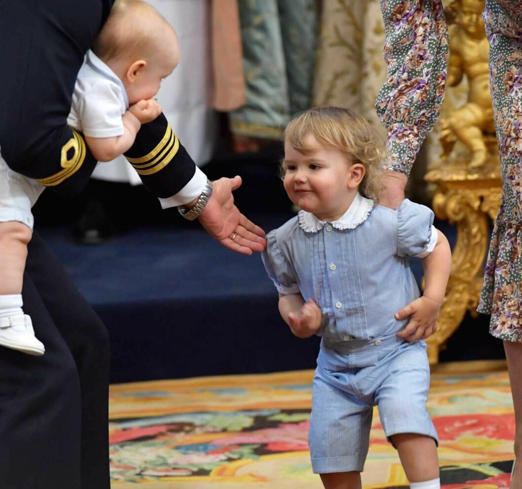 3 år i dag! Här är de 17 gulligaste bilderna på prins Alexander ...