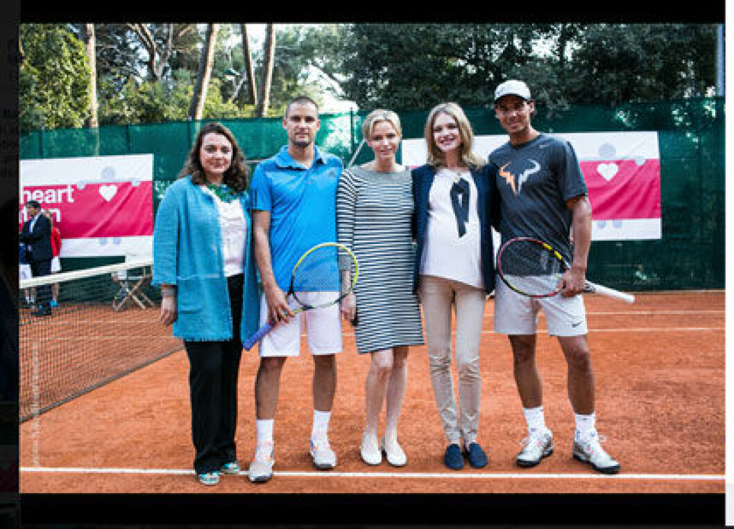 Charlene i tennismöte | Svensk Dam