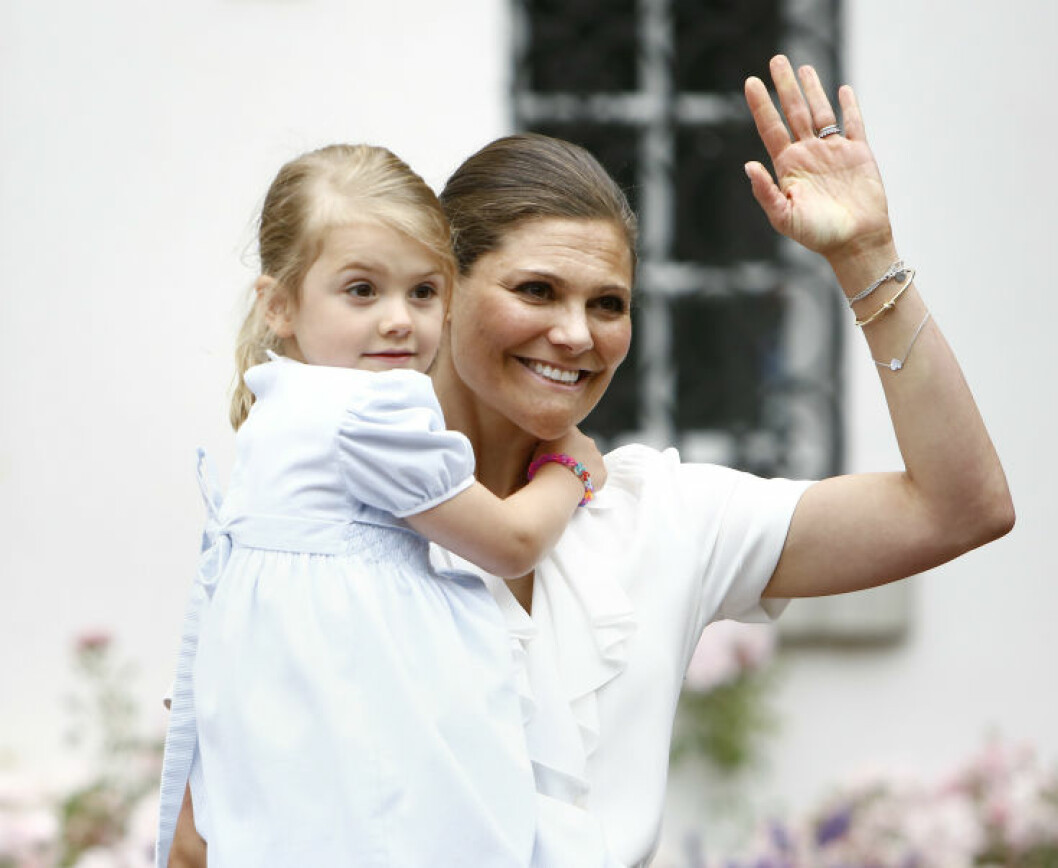 31 fina bilder på Victoria och Estelle | Svensk Dam