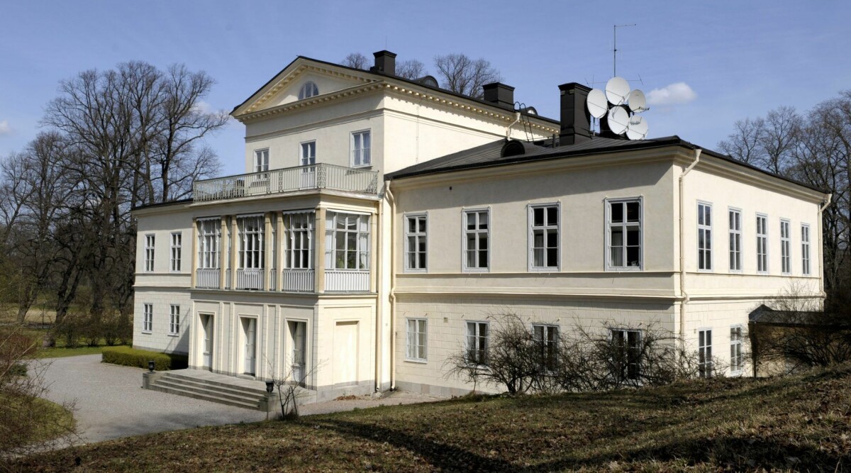 Victoria och Daniel flyttar in i Haga slott – hovet bekräftar | Svensk ...