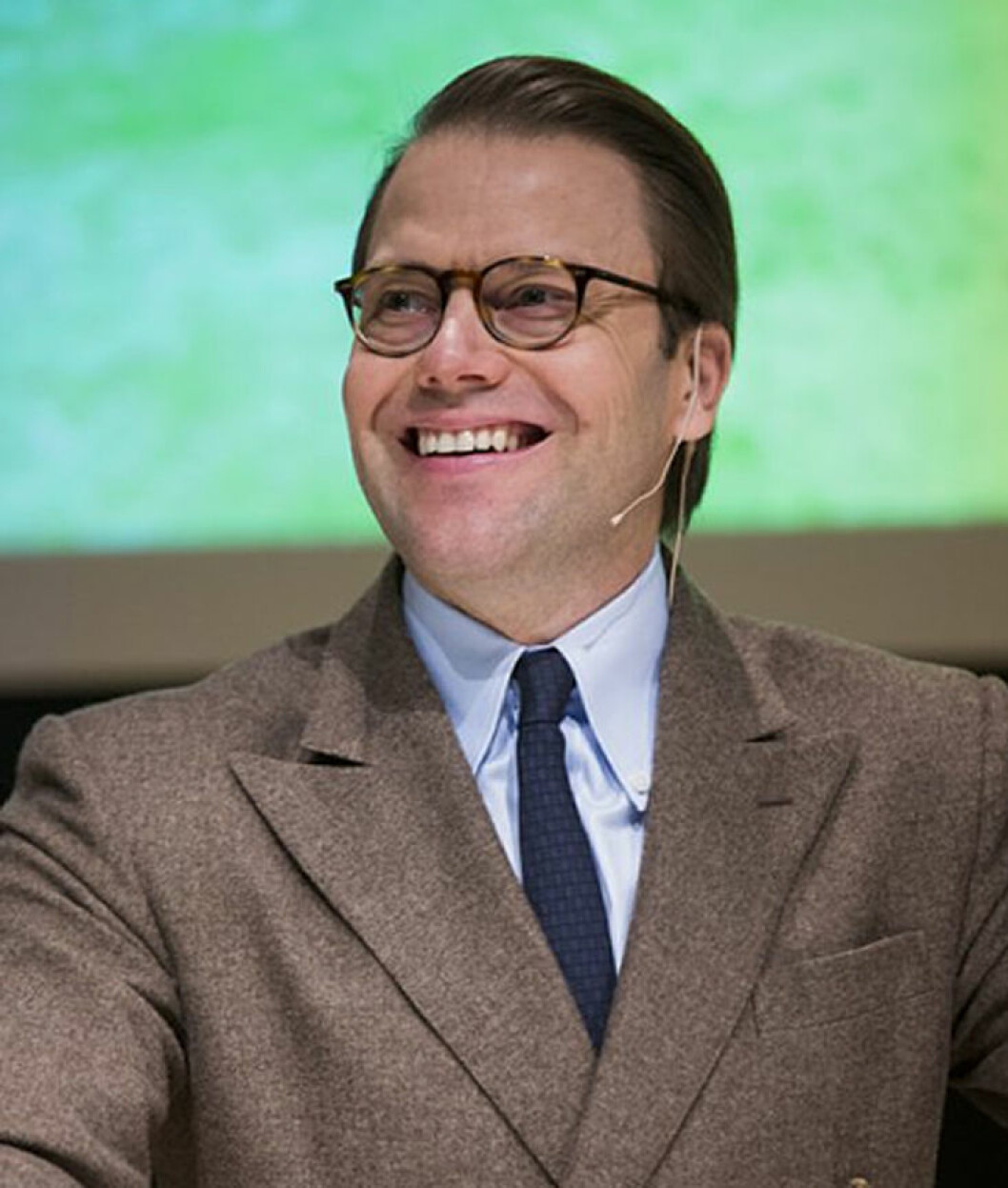 Lasterna, klädstilen, bakgrunden - så lika är Chris O'Neill och prins ...